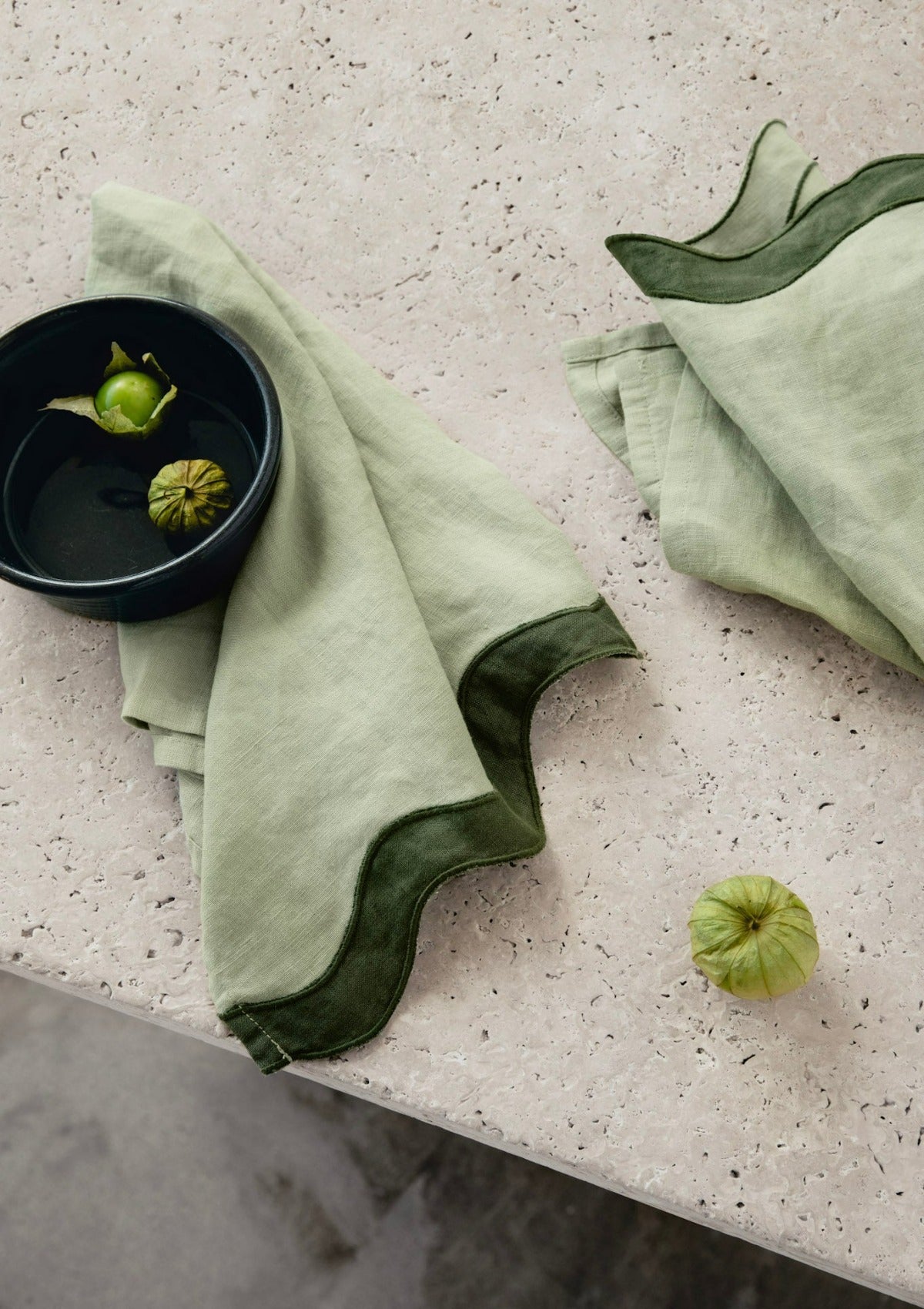 Sage and Forest Green Waved Linen Table Napkins (Set of Four) – RENDR